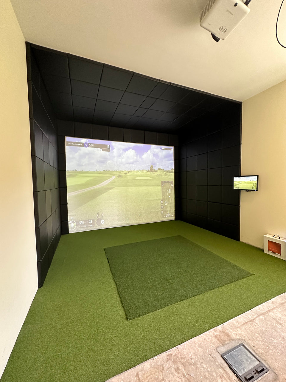 Golf Simulator Garden Cabins – GolfbaysUSA
